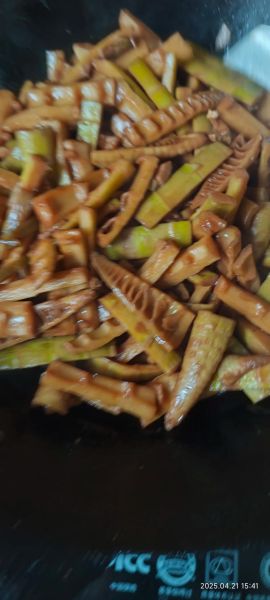 油焖笋丝怎么做_油焖笋丝家常做法-第3张图片-山城妙识