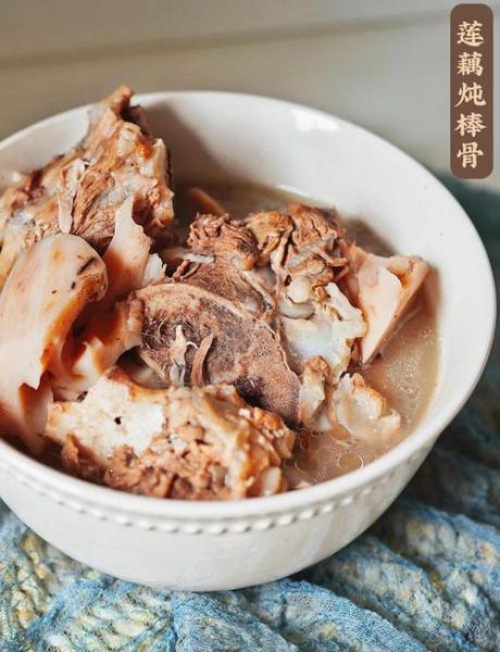 猪棒子骨汤怎么炖好喝_猪棒子骨汤的做法大全-第2张图片-山城妙识