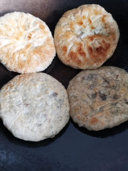 酸菜馅饼怎么做_酸菜馅饼的家常做法-第2张图片-山城妙识