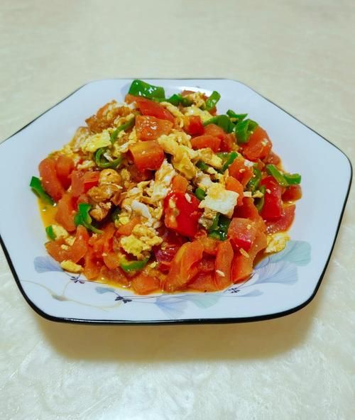 青椒西红柿炒鸡蛋怎么做_鸡蛋先炒还是后炒-第1张图片-山城妙识 青椒西红柿炒鸡蛋怎么做_鸡蛋先炒还是后炒-第1张图片-山城妙识