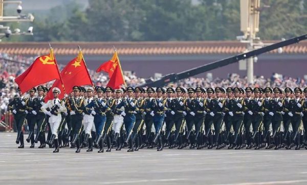 阅兵图片大全高清图片70周年_哪里可以下载原图-第1张图片-山城妙识