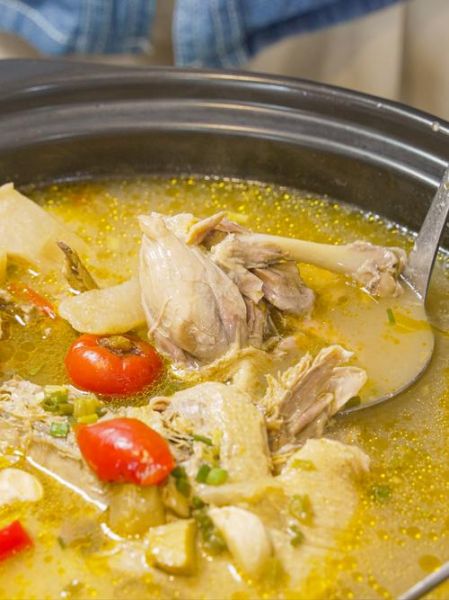 酸汤鸡火锅怎么做_酸汤鸡火锅的做法大全-第1张图片-山城妙识