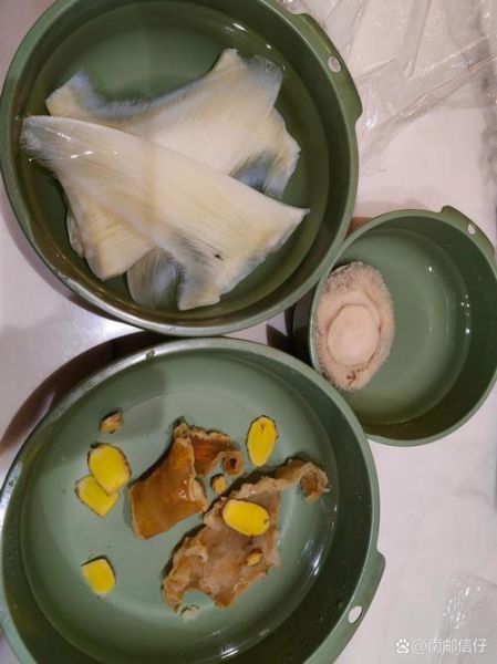 鱼翅汤怎么做好吃_鱼翅汤的做法大全-第1张图片-山城妙识