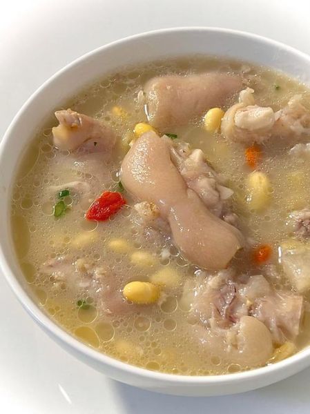 黄豆炖猪蹄怎么做月子餐_黄豆炖猪蹄下奶做法-第1张图片-山城妙识 黄豆炖猪蹄怎么做月子餐_黄豆炖猪蹄下奶做法-第1张图片-山城妙识