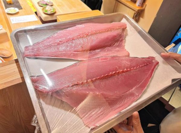 金枪鱼刺身什么味道_金枪鱼刺身口感怎么样-第3张图片-山城妙识