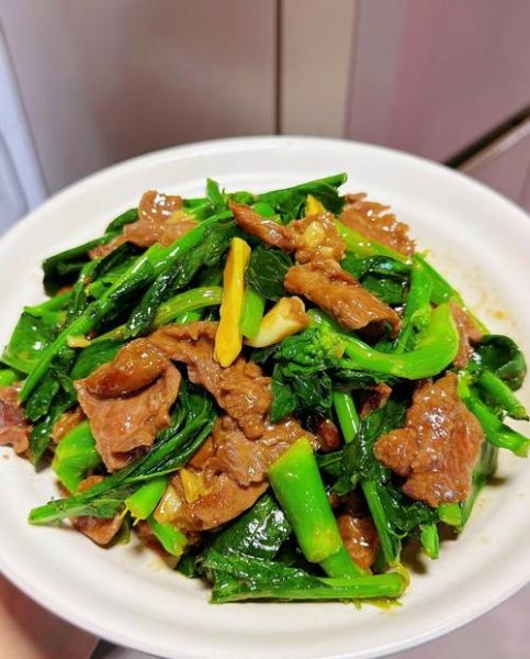 芥兰菜怎么炒好吃_芥兰炒牛肉做法-第1张图片-山城妙识 芥兰菜怎么炒好吃_芥兰炒牛肉做法-第1张图片-山城妙识
