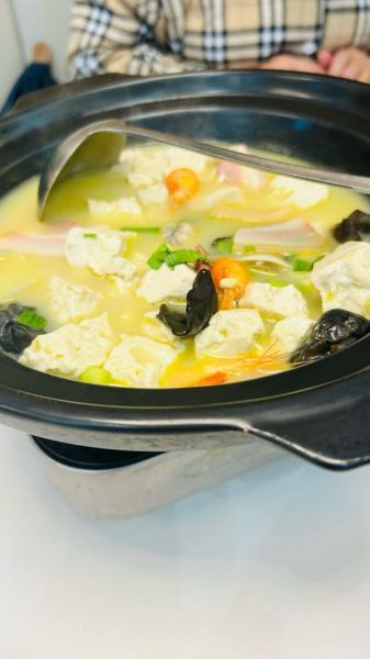 鱼头豆腐汤怎么做才好吃_鱼头豆腐汤去腥技巧-第3张图片-山城妙识