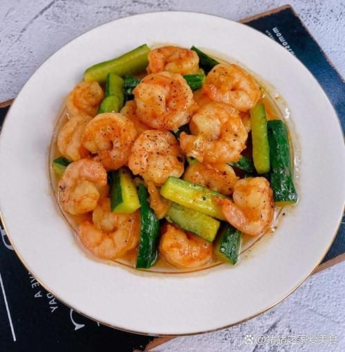 黄瓜炒虾仁怎么做好吃_黄瓜炒虾仁的家常做法-第1张图片-山城妙识