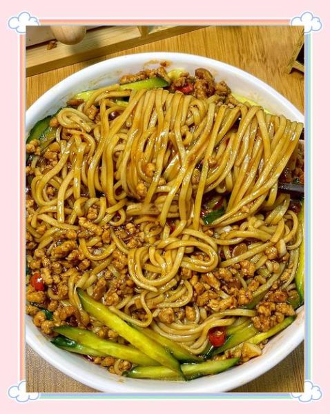 肉丝炸酱面怎么做_家常炸酱面用什么酱-第2张图片-山城妙识