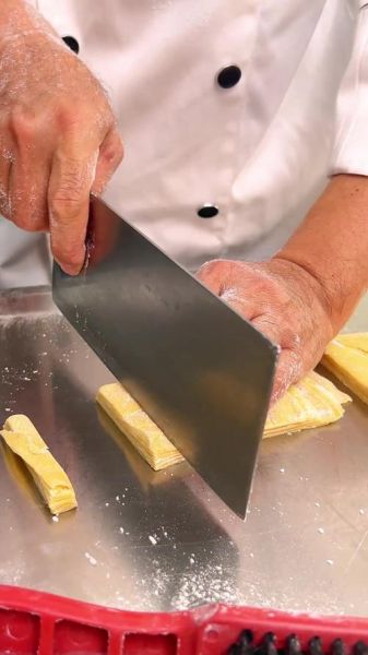 自制萨其马怎么做_萨其马配方比例-第3张图片-山城妙识