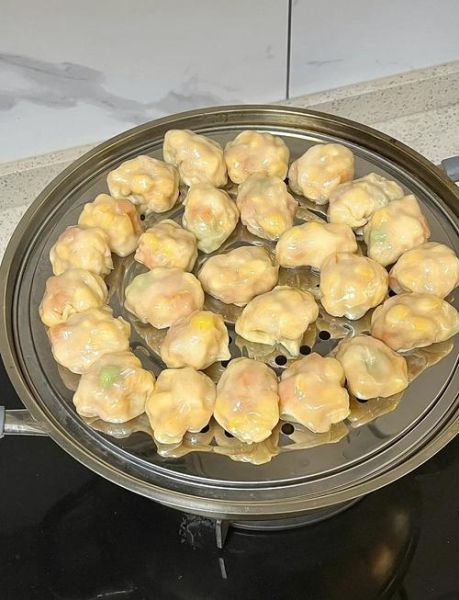 纯鲜虾饺子馅怎么做_虾饺馅鲜嫩不腥的秘诀-第2张图片-山城妙识