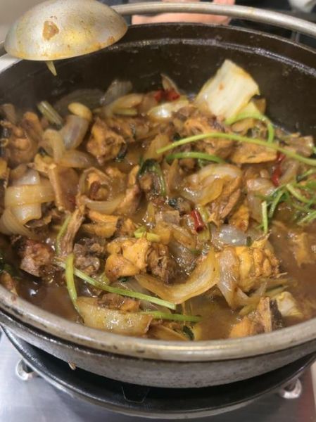 鸡肉煲怎么做_鸡肉煲的家常做法-第3张图片-山城妙识