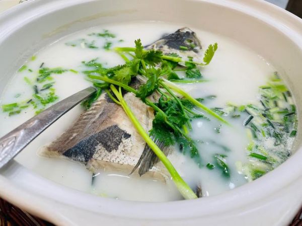 清炖胖头鱼怎么做好吃_清炖胖头鱼的做法窍门-第2张图片-山城妙识 清炖胖头鱼怎么做好吃_清炖胖头鱼的做法窍门-第2张图片-山城妙识