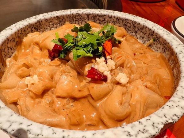 麻酱凉拌拉皮怎么做_麻酱凉拌拉皮热量高吗-第3张图片-山城妙识 麻酱凉拌拉皮怎么做_麻酱凉拌拉皮热量高吗-第3张图片-山城妙识