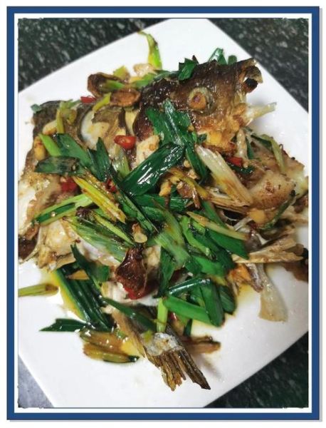 香煎鱼头怎么做_香煎鱼头用什么鱼头-第1张图片-山城妙识 香煎鱼头怎么做_香煎鱼头用什么鱼头-第1张图片-山城妙识