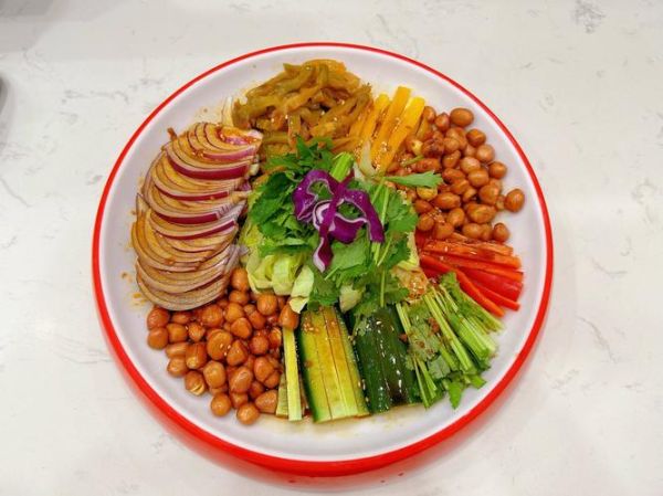 高端凉菜怎么做_2020年流行做法-第1张图片-山城妙识 高端凉菜怎么做_2020年流行做法-第1张图片-山城妙识