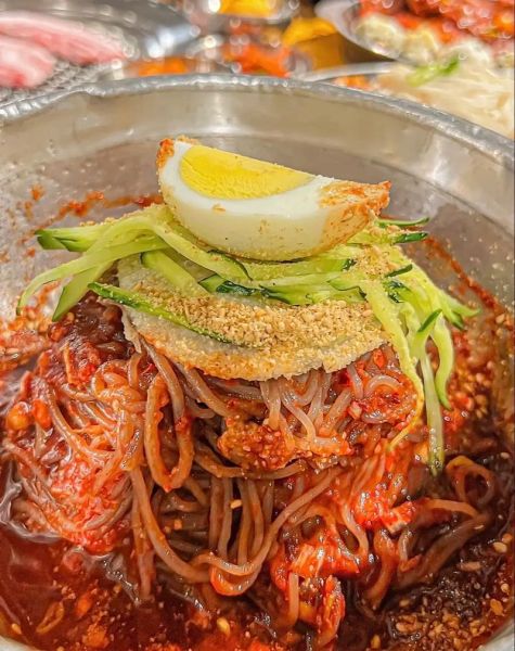 韩式拌冷面怎么做_韩式拌冷面热量高吗-第2张图片-山城妙识