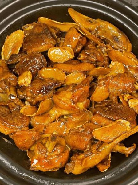 红烧鸭子配什么菜好吃_红烧鸭子搭配推荐-第2张图片-山城妙识