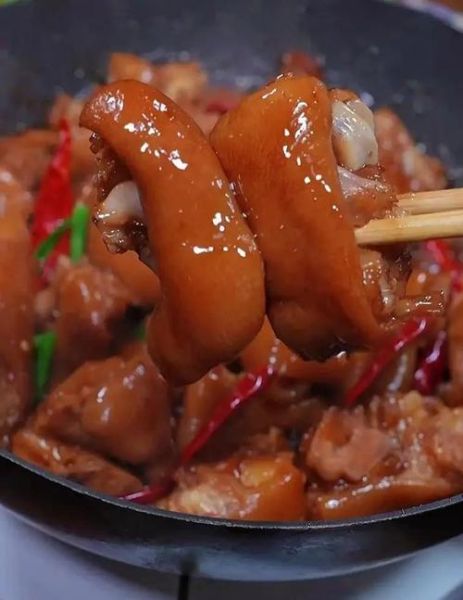 红烧猪蹄的家常做法_猪蹄怎么炖才软糯不腥-第3张图片-山城妙识 红烧猪蹄的家常做法_猪蹄怎么炖才软糯不腥-第3张图片-山城妙识