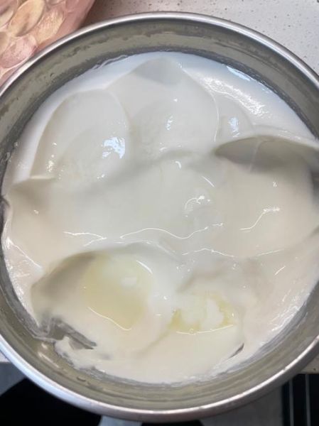 自制酸奶为什么会出水_酸奶出水还能吃吗-第1张图片-山城妙识 自制酸奶为什么会出水_酸奶出水还能吃吗-第1张图片-山城妙识