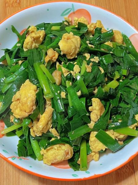 鸡蛋韭菜怎么炒好吃_鸡蛋韭菜炒多久才嫩-第1张图片-山城妙识