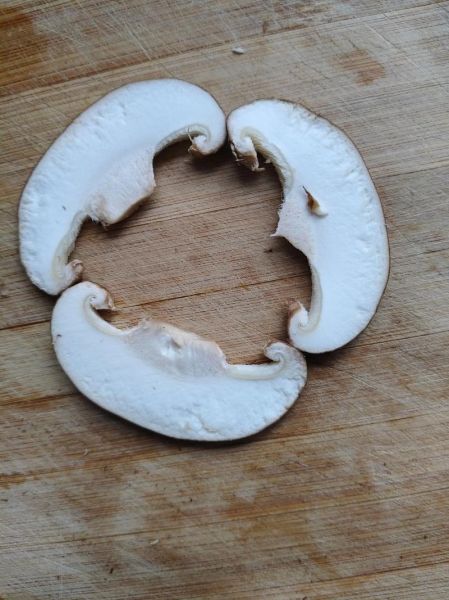 香菇怎么切片_香菇切片视频教程-第2张图片-山城妙识