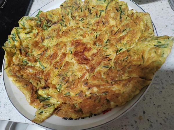 葱花煎蛋饼怎么做_葱花煎蛋饼热量高吗-第2张图片-山城妙识