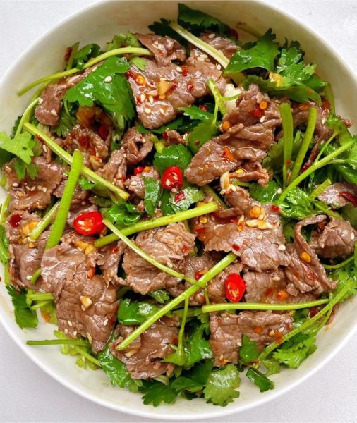 香菜牛肉怎么做才嫩_香菜牛肉去腥增香窍门-第1张图片-山城妙识 香菜牛肉怎么做才嫩_香菜牛肉去腥增香窍门-第1张图片-山城妙识