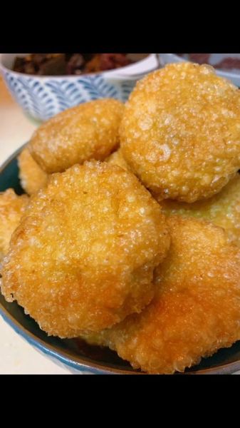 黄米面油炸糕怎么做_黄米面油炸糕为什么开裂-第1张图片-山城妙识