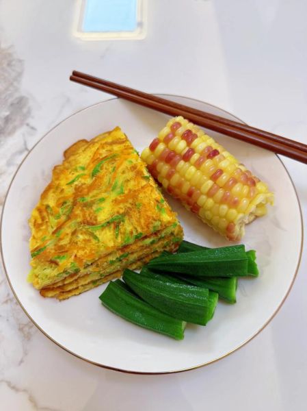 西葫芦胡萝卜鸡蛋饼怎么做_宝宝辅食可以吃吗-第2张图片-山城妙识