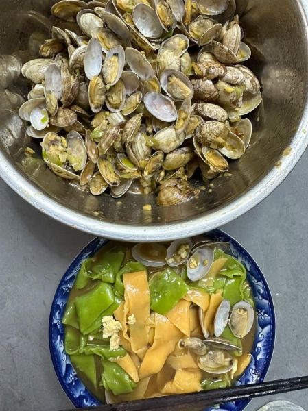 花甲海鲜面怎么做_花甲海鲜面需要焯水吗-第2张图片-山城妙识