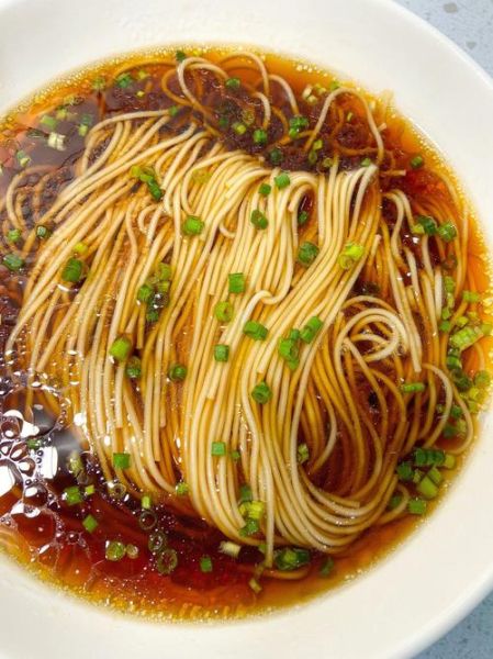 阳春面是什么面条_阳春面用什么面粉做的-第2张图片-山城妙识 阳春面是什么面条_阳春面用什么面粉做的-第2张图片-山城妙识