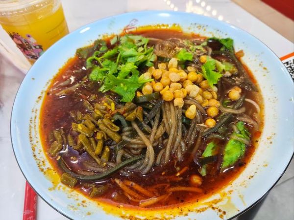 酸辣粉图片大全高清图片真实_酸辣粉高清图片怎么拍才真实-第2张图片-山城妙识