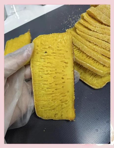 黄金糕的做法_黄金糕为什么有蜂窝孔-第2张图片-山城妙识