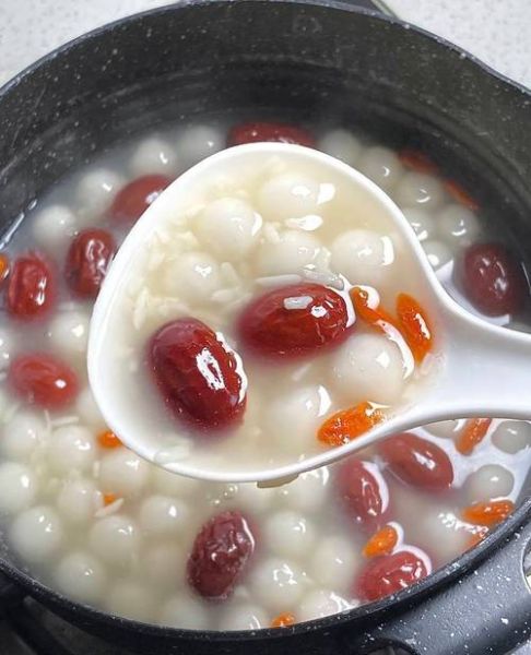 米酒小丸子甜汤怎么做_米酒小丸子甜汤做法-第1张图片-山城妙识 米酒小丸子甜汤怎么做_米酒小丸子甜汤做法-第1张图片-山城妙识