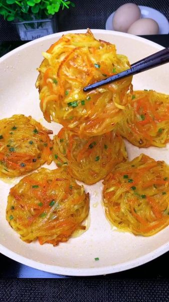 洋芋饼怎么做好吃_洋芋饼的家常做法-第1张图片-山城妙识