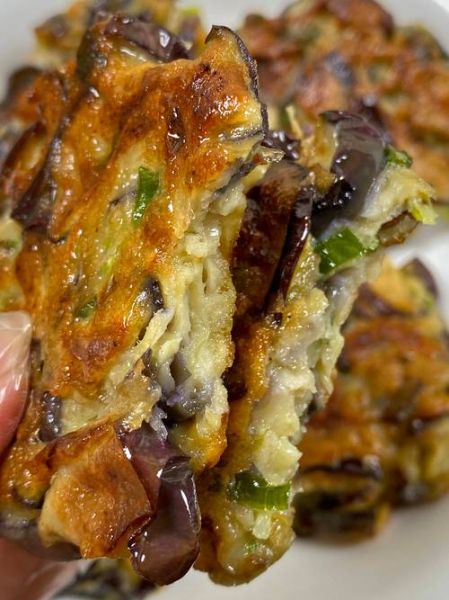 煎茄饼怎么做才酥脆_煎茄饼用什么茄子好-第3张图片-山城妙识