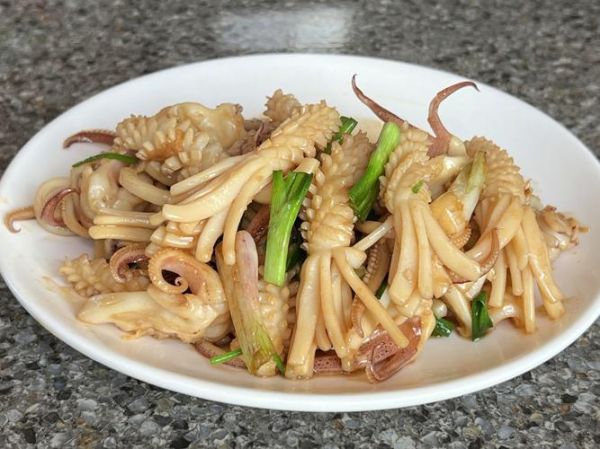 鱿鱼炒什么好吃_鱿鱼炒什么配菜最香-第2张图片-山城妙识
