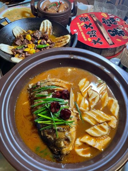 鱼头泡饼图片大全_鱼头泡饼怎么做才正宗-第2张图片-山城妙识