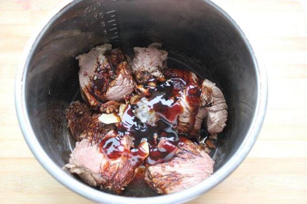 酱驴肉高压锅做法_酱驴肉用高压锅压多久-第1张图片-山城妙识