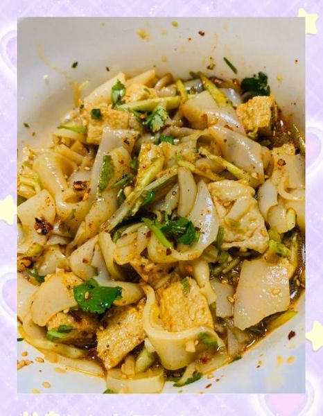 凉皮料汁怎么调好吃_凉皮料汁配方比例-第1张图片-山城妙识 凉皮料汁怎么调好吃_凉皮料汁配方比例-第1张图片-山城妙识