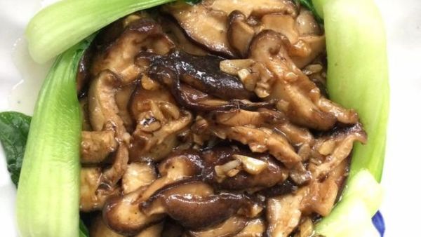 蚝油焖香菇怎么做_蚝油焖香菇用干香菇还是鲜香菇-第2张图片-山城妙识