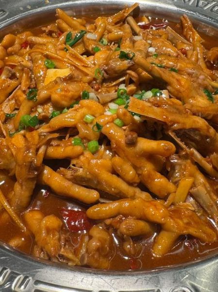 鸡爪煲怎么做才软糯入味_鸡爪煲用什么锅最好-第2张图片-山城妙识 鸡爪煲怎么做才软糯入味_鸡爪煲用什么锅最好-第2张图片-山城妙识