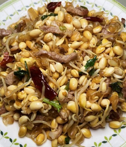 黄豆芽焯水好还是直接炒好_区别在哪-第3张图片-山城妙识