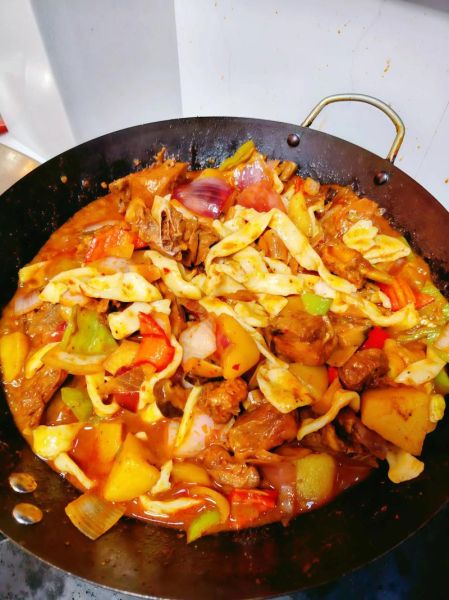 大盘鸡怎么做才正宗_家常大盘鸡的做法步骤-第1张图片-山城妙识 大盘鸡怎么做才正宗_家常大盘鸡的做法步骤-第1张图片-山城妙识