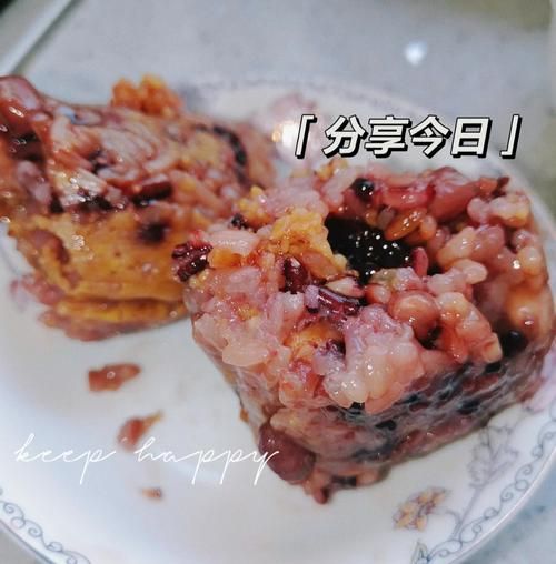 黑糯米粽子怎么做_黑糯米粽子要泡多久-第1张图片-山城妙识