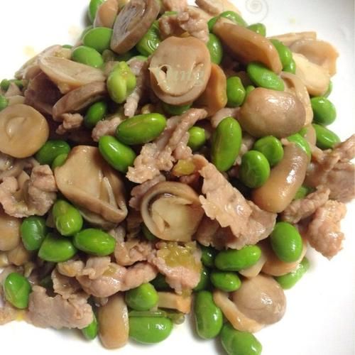 草菇炒毛豆怎么做_草菇炒毛豆的营养价值-第3张图片-山城妙识