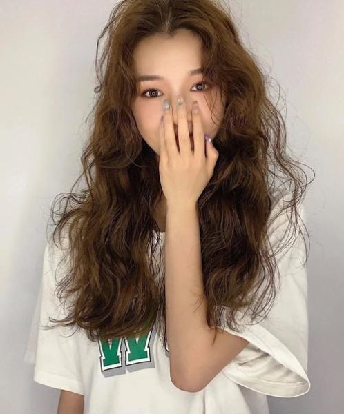 蚂蚱烫适合什么脸型_蚂蚱烫怎么打理-第2张图片-山城妙识