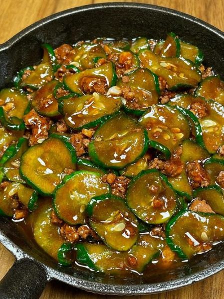 青瓜炒肉怎么做_青瓜炒肉的家常做法-第2张图片-山城妙识 青瓜炒肉怎么做_青瓜炒肉的家常做法-第2张图片-山城妙识