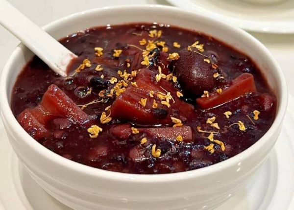 补气补血的粥有哪些_适合女人喝的补气补血粥-第2张图片-山城妙识 补气补血的粥有哪些_适合女人喝的补气补血粥-第2张图片-山城妙识